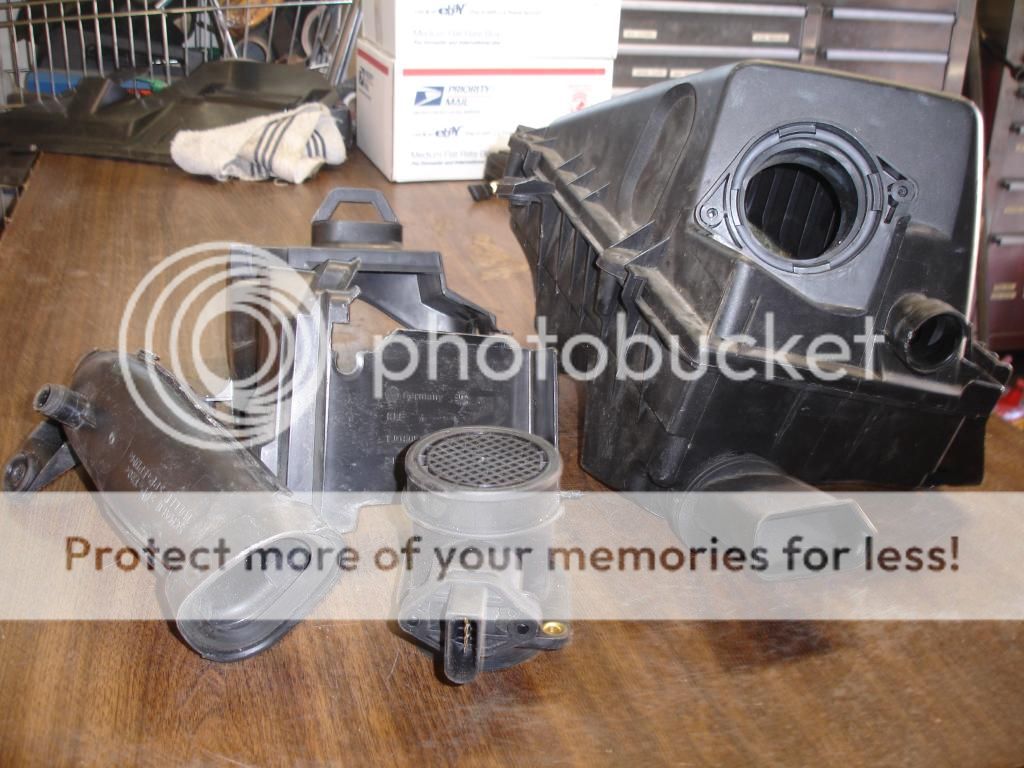 1.8t air cleaner box with MAF sensor, air tube and mounting bracket ...