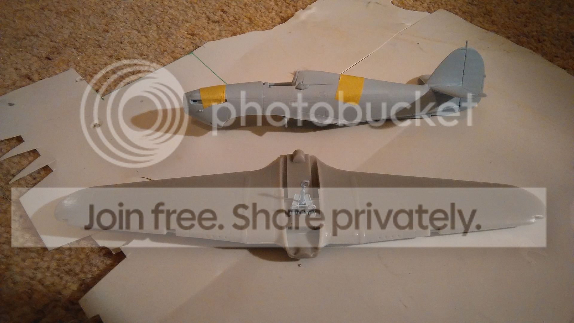Annual Battle of Britain build 2016 - Dickie Cork's Hurricane of 242 ...